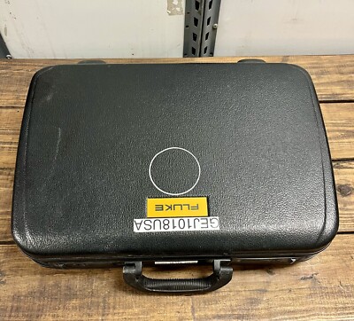 Fluke 199C Digital Oscilloscope With Case And All Attachments CDs And ...