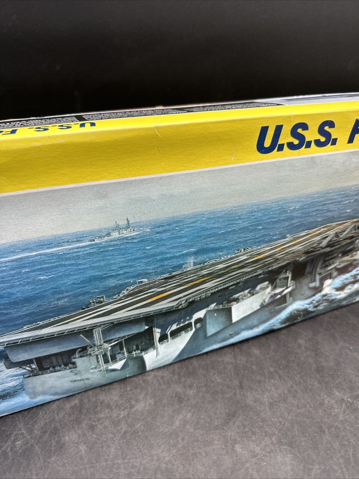 Vintage Revell U.S.S. Forrestal-CV59 Model Kit #5022 NOB | eBay