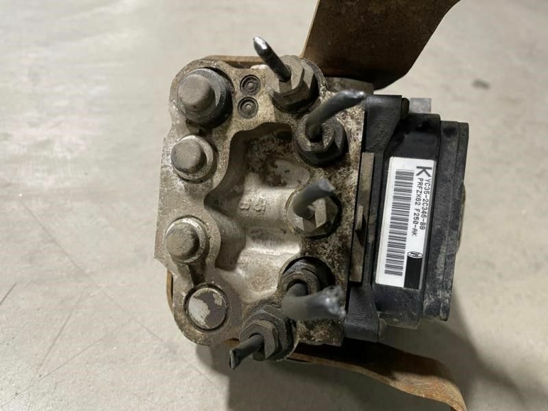 2000 Ford Excursion F250 F350 ABS Anti-Lock Brake Pump Module Assembly ...
