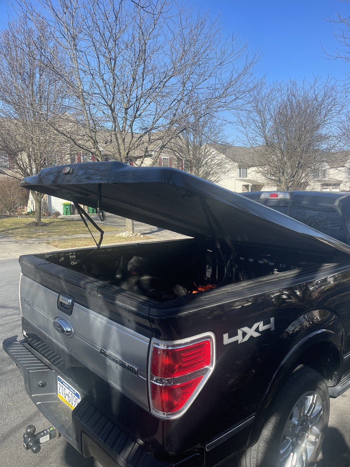 Leer 700 Fiberglass Tonneau Hard Cover - Ford F-150 (Black) | eBay