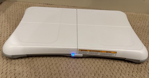 WII FIT Balance Board NINTENDO Exercise Fitness Controller BOARD ONLY ...