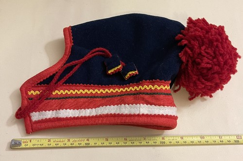 Marvelous NORWEGIAN SAMI SAAMI Lapland Child`s FELT HAT w/ yarn ties ...