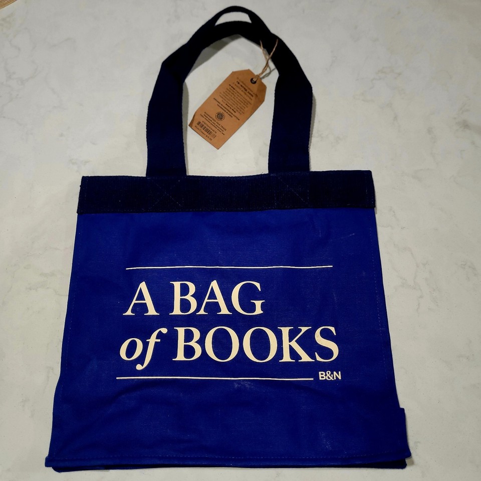 BARNES & NOBLE A BAG OF BOOKS Blue & Cream Tote Bag NEW WITH TAGS | eBay