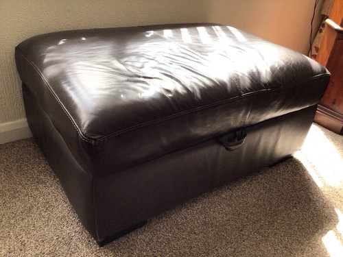 LARGE CHOCOLATE BROWN LEATHER DFS STORAGE POUFFE/FOOTSTOOL | eBay UK