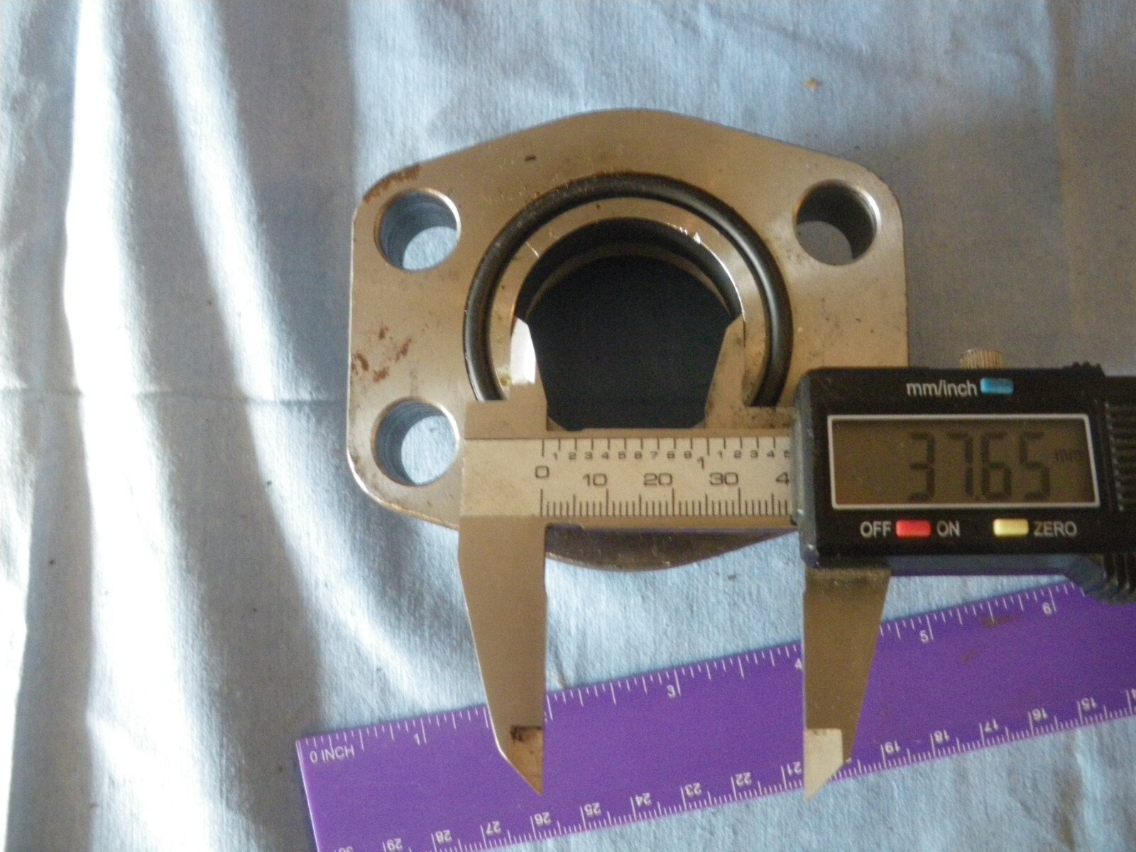 Hydraulic 4-Bolt Flange 1 1/2" BSP | eBay UK