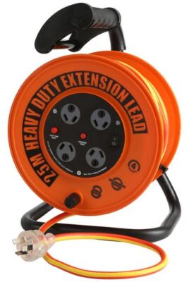 Extension Cord Wind Up Reel With 10A Power Outlets Heavy Duty Frame 25M ...