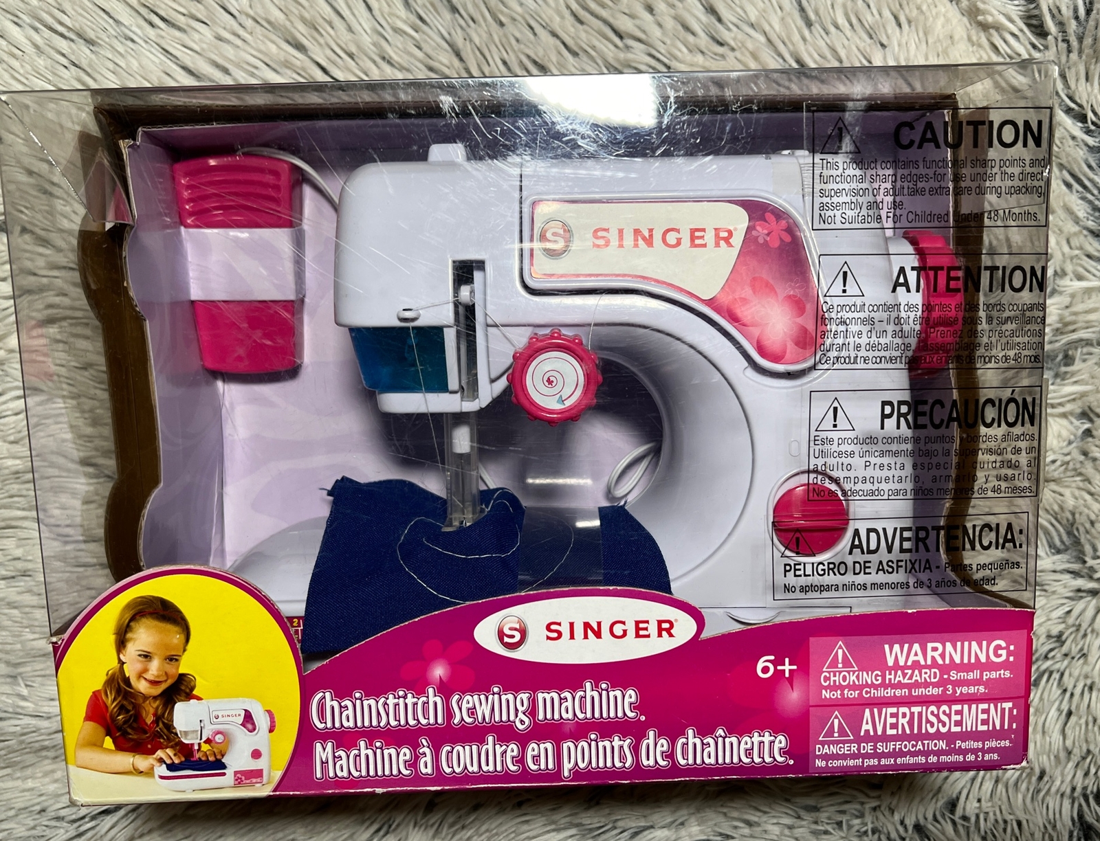 Singer Chainstitch Toy Sewing Machine, Battery Operated - NEW | eBay