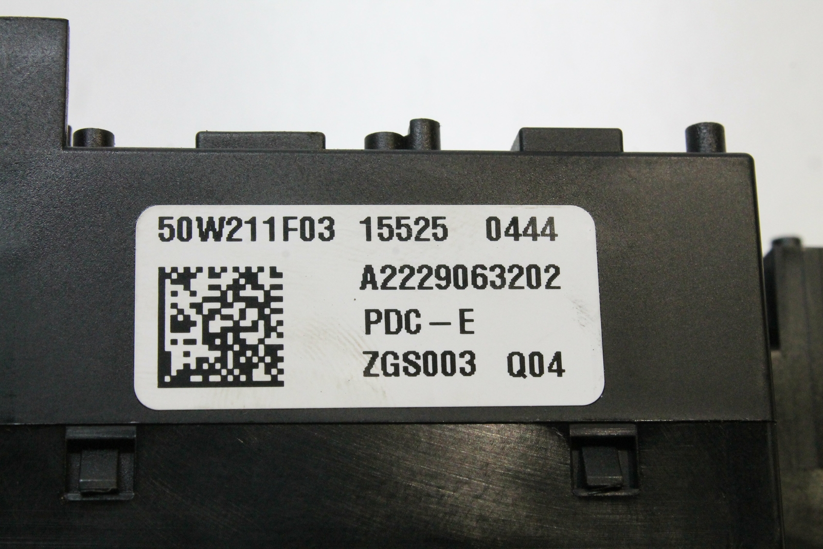 MERCEDES-BENZ C W205 C 250 BlueTEC / d 205.008 Fuse Box A2229063202 2.1 ...