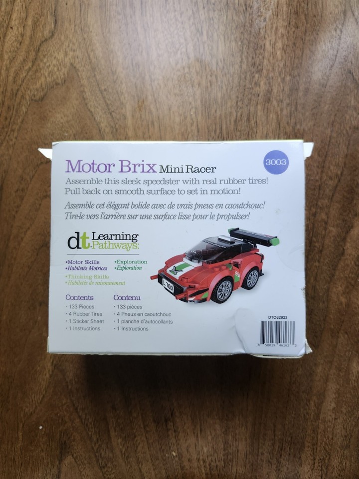 Motor Brix Mini Racer Model Car Kit 137 Pieces Real Rubber Tires! NEW ...