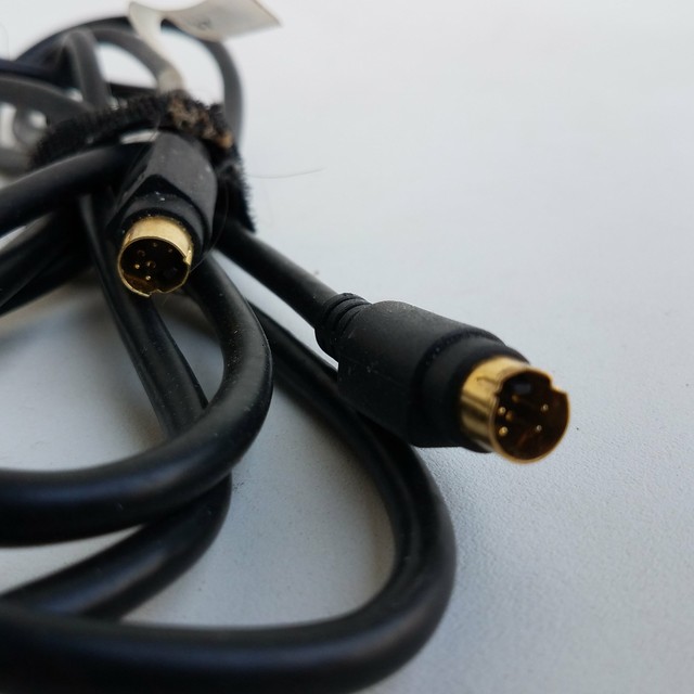 4-Pin Male to 4-Pin S-Video Cable | eBay