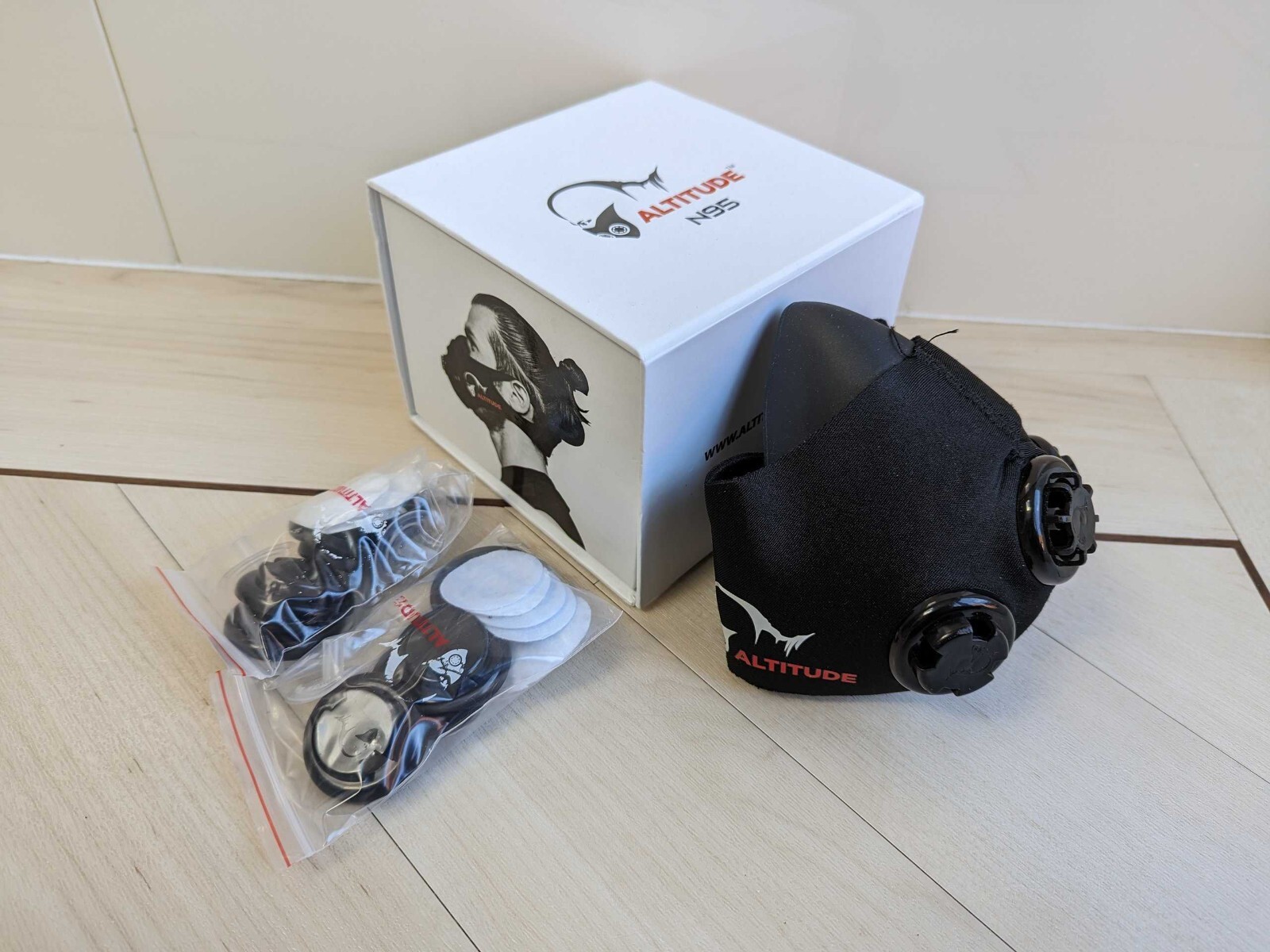 Altitude Fitness Mask - Training, Performance and Stamina - Size M ...