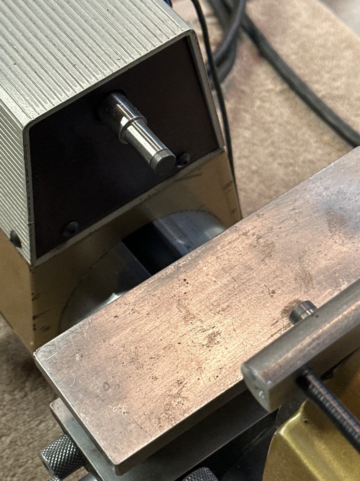 Pratt & Whitney Electrolimit Model B250 Supermicrometer, ± 0.00002" S/N ...