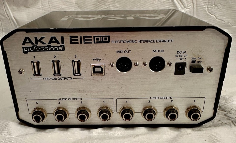 Akai Professional EIE Pro 24-BIT Electronic Music Interface 3 Ports USB ...