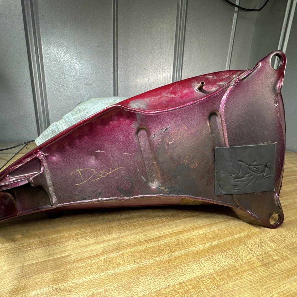 Harley-Davidson OEM 1995 FLSTC Heritage Split Gas Tank Victory Red Evo ...