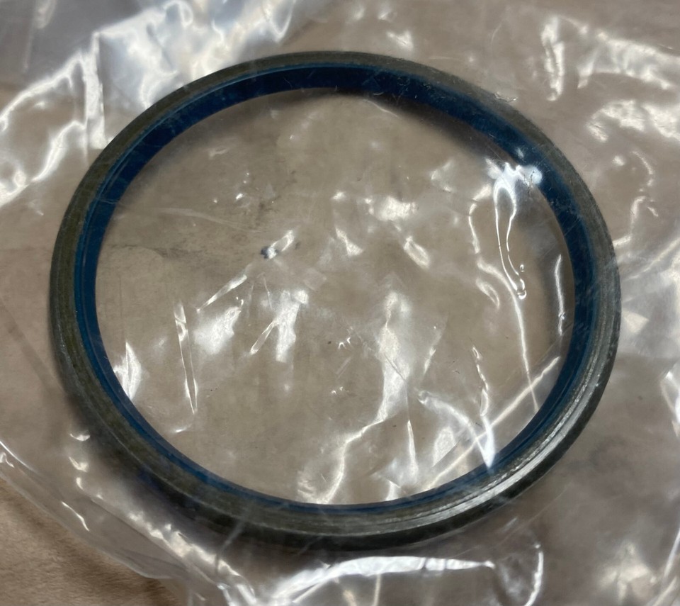 FREIGHTLINER Kingpin Replacement Kit | eBay