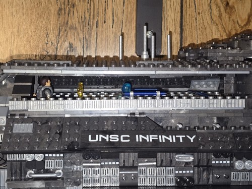 HALO Mega Construx Bloks - UNSC Infinity FVK37 2456 Pieces - Opened ...