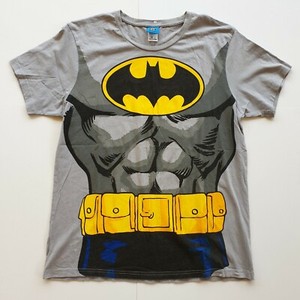 Batman Armour T-Shirt Men's L Grey Batman Logo Utility Belt Plus Size ...