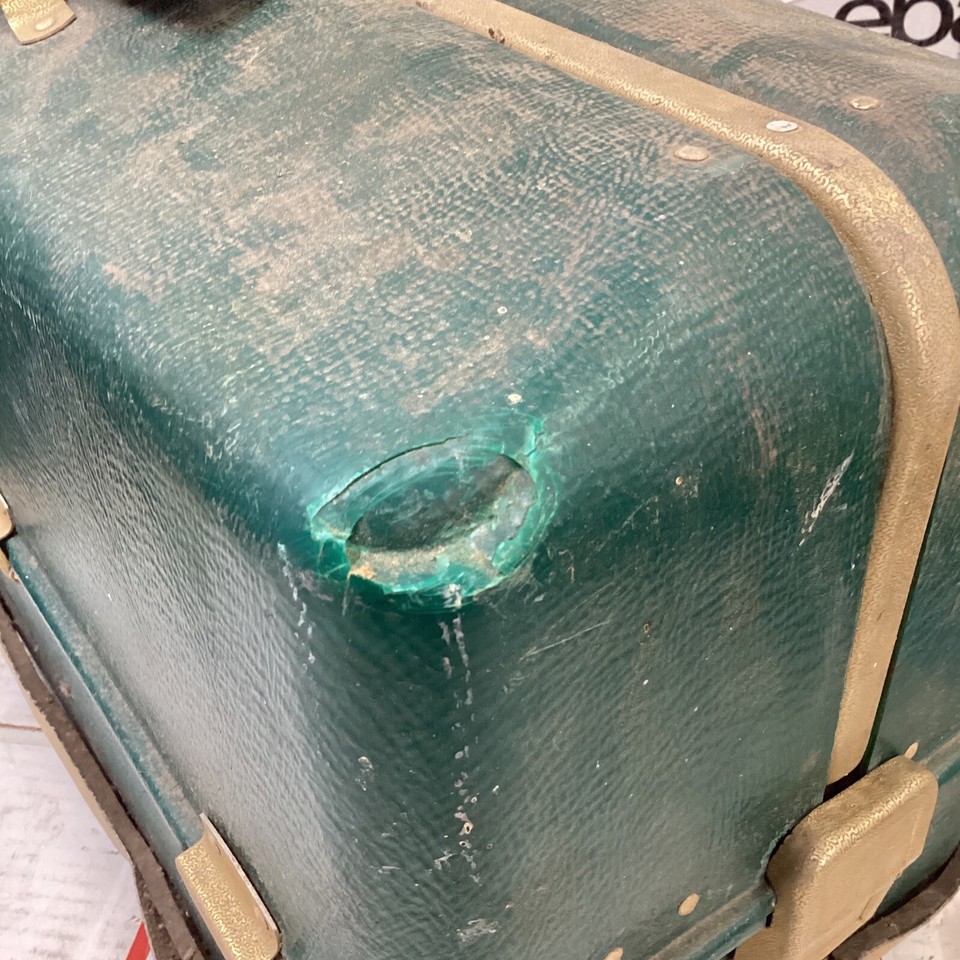 Rare 9 Tray Vintage UMCO 2000 Tackle Box w/50 Lures Mepps Daredevil ...