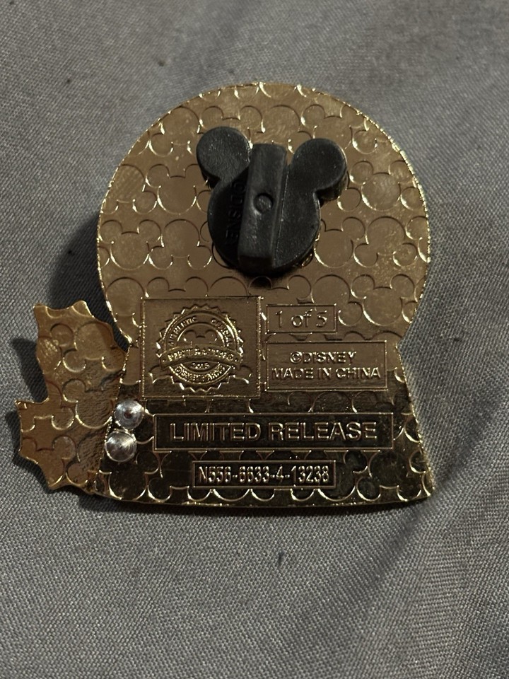 Mickeys Very Merry Christmas Party Pin 2013 LR Mickey Minnie Snowman ...