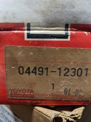 Toyota disc brake pad kit 04491-12301 | eBay