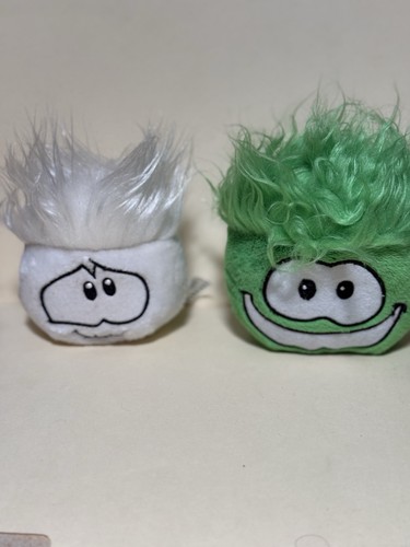 Club Penguin Puffles RARE set of 2 plush collectables - green and white ...