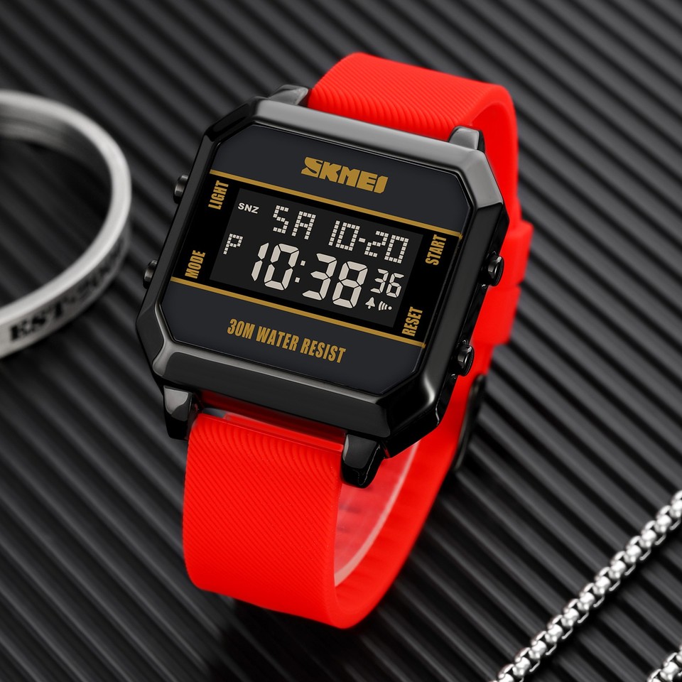 Digital Watch 30M WR Backlight Stopwatch Dual Alarm Countdown Red 9V5E ...