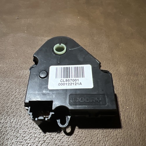 Genuine GM 22826167 OEM Air Door Actuator A/C Temp. New. Unused ...