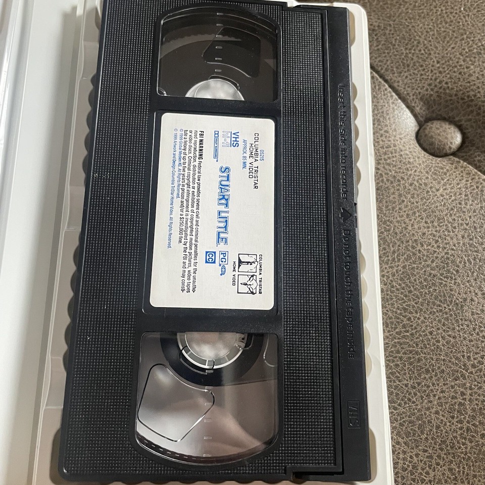 VHS Dogs Go Heaven, Once Upon A Forest, Curious George, Stuart Little ...