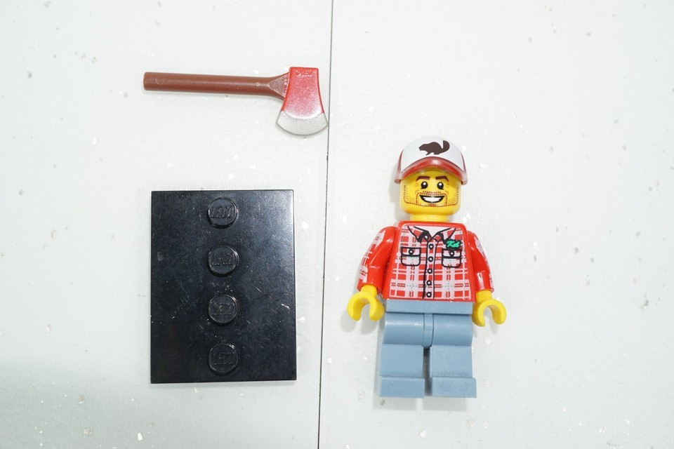 LEGO Lumberjack Minifigure Series 5 Collectible Figure Axe 2011 ...