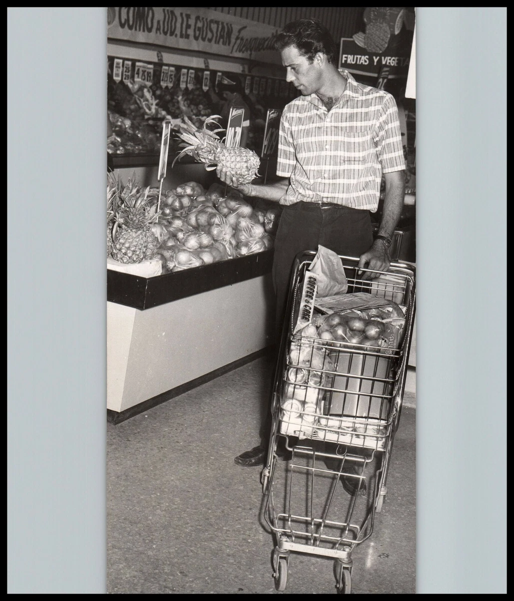 Reinaldo Miravalles Actor