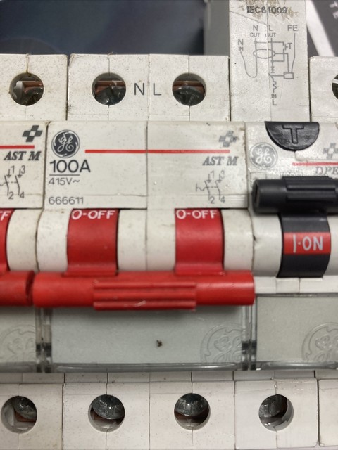 GE 666611 AST M 100a Double Pole Main Switch Isolator for sale online ...