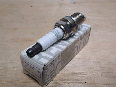 1 X New Old Stock Genuine Renault Spark Plug 7700500155 | eBay