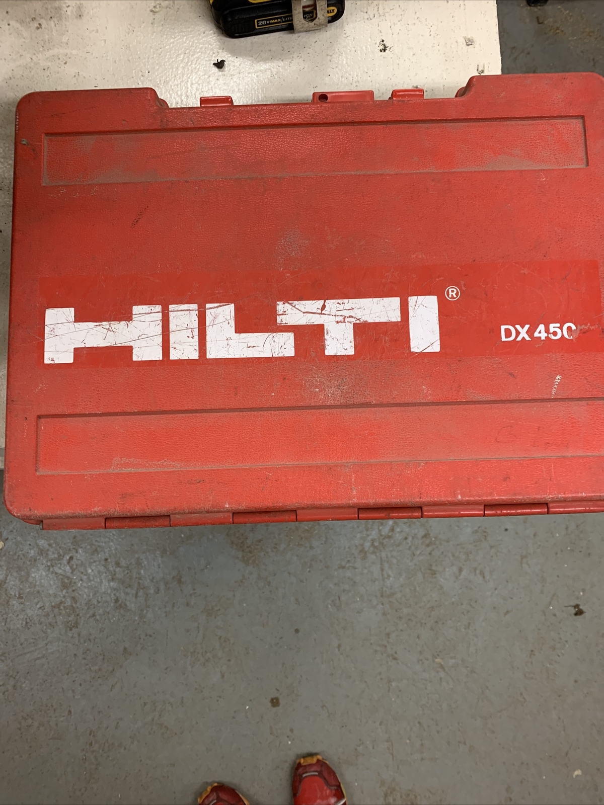 Hilti DX450 Powder Actuated Fastener Nailer With Case Use in Concrete ...