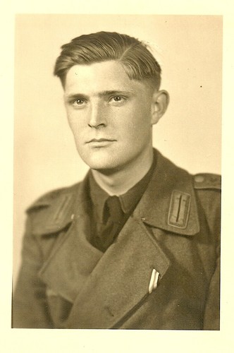 **BEST! Studio Pic German Sturmartillerie Panzerman in Assault Gun Wrap ...