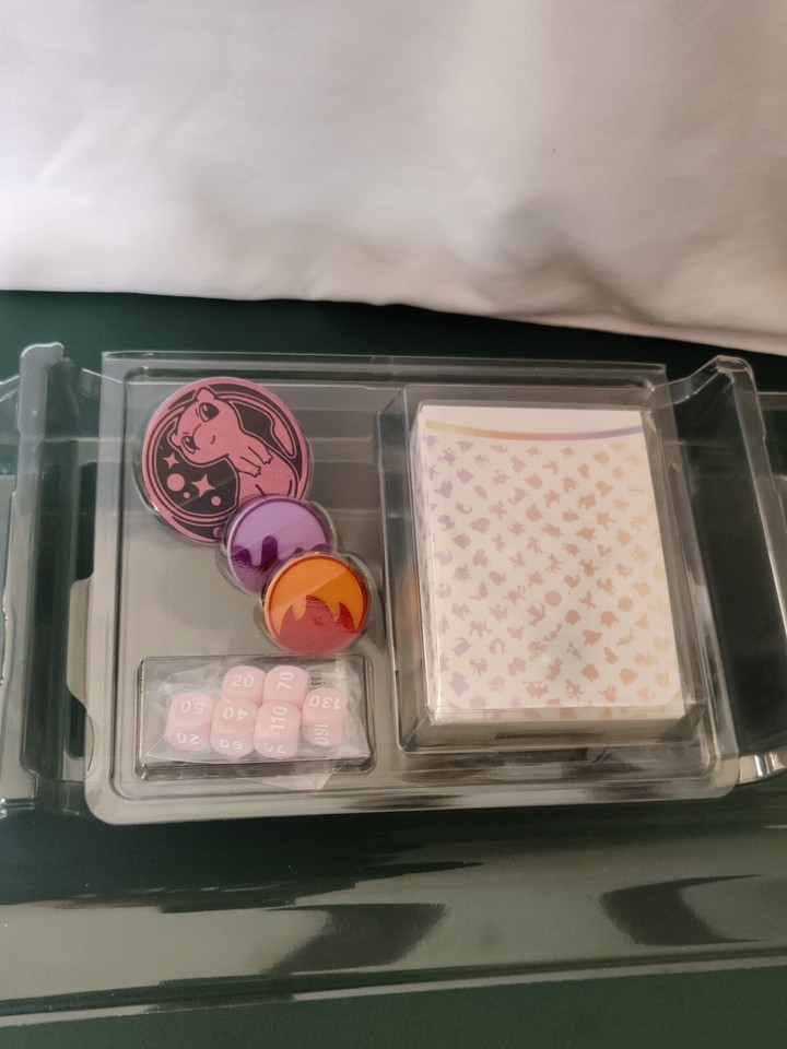 Scarlet & Violet 151 UPC Accessories Mew Deck Box, Coin, Dice, Tokens ...