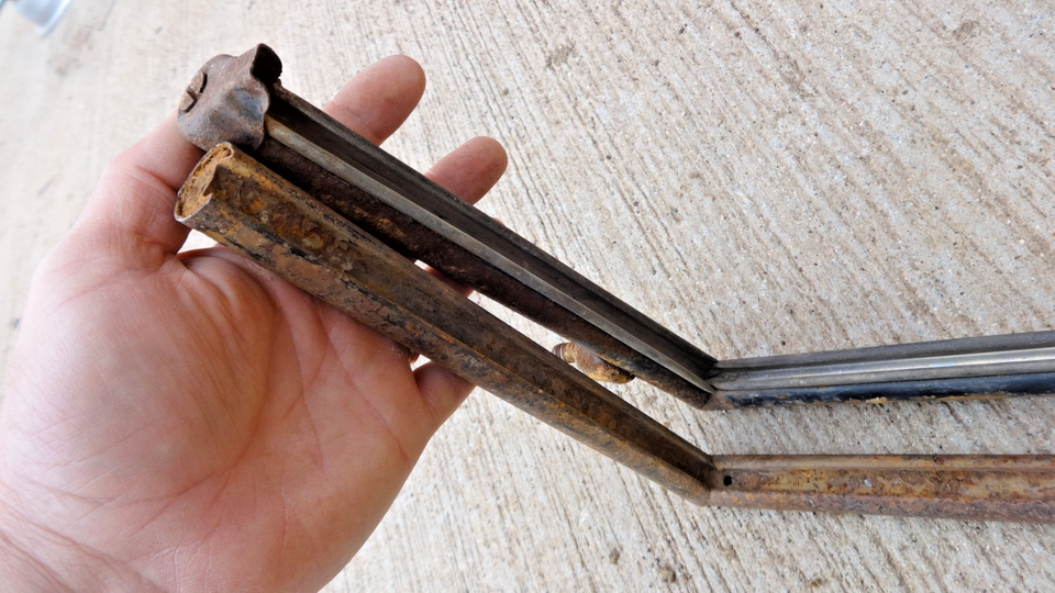 1923 1924 1925 Model T Ford Roadster WINDSHIELD FRAME w/ STANCHIONS ...