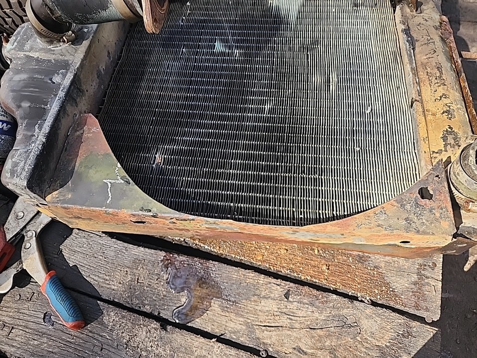 Case G188D Radiator 4 Cylinder Diesel | eBay