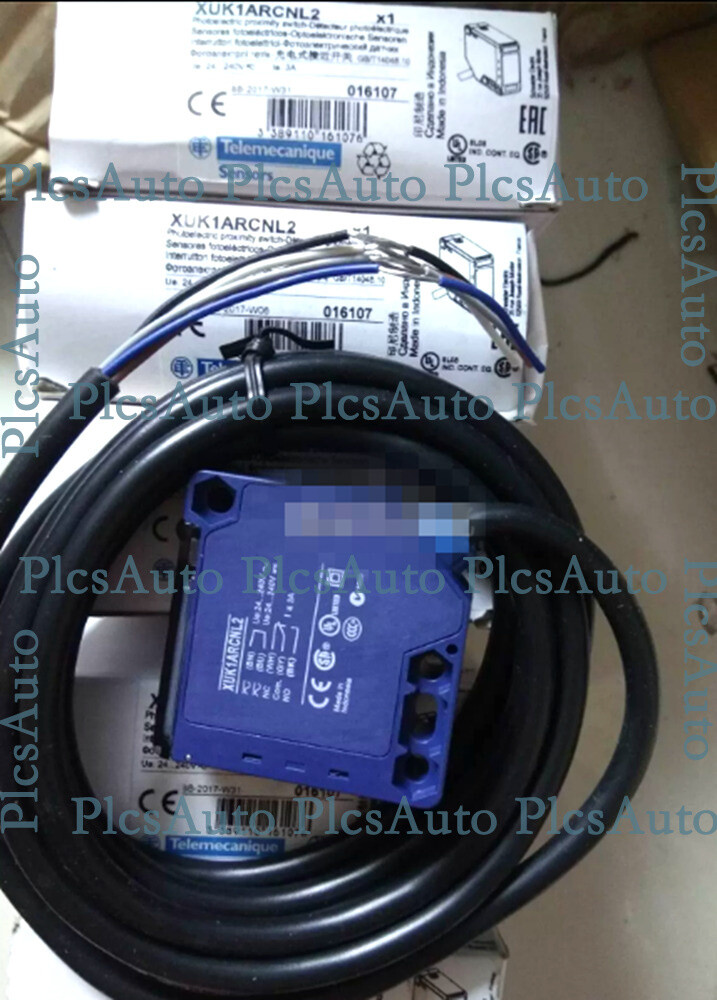 NEW SCHNEIDER XUK1ARCNL2 Photoelectric Switch Sensor | eBay