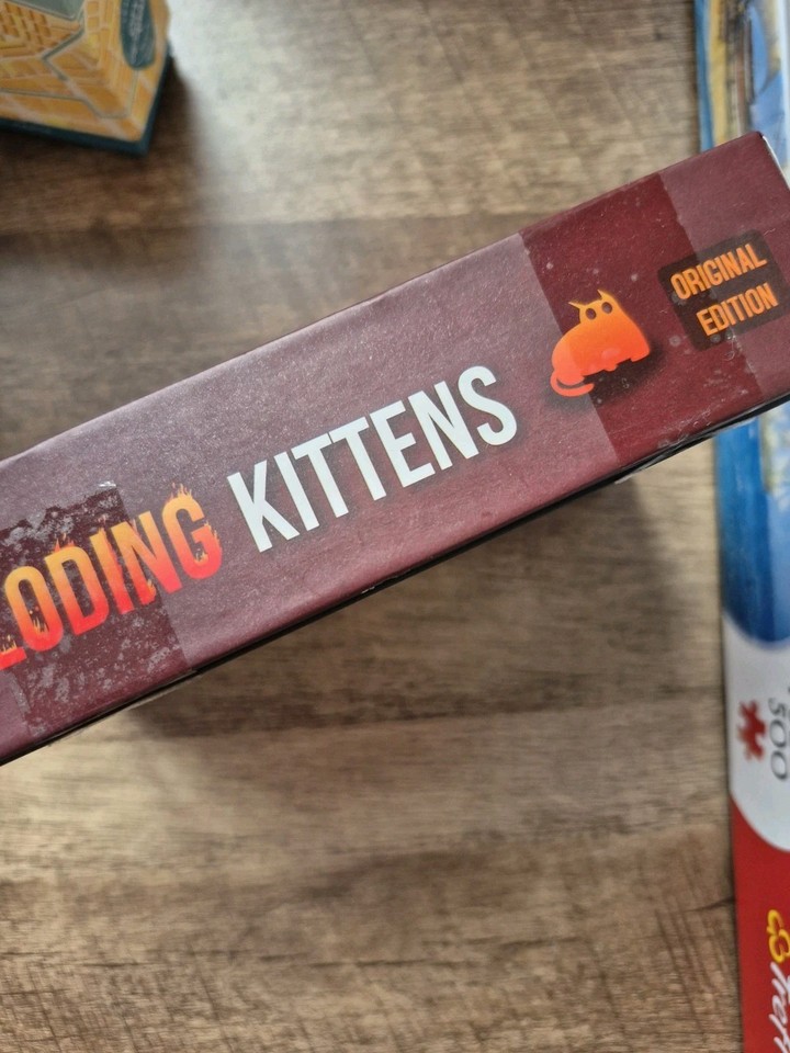Exploding Kittens Card Game - 2-5 Players - Great Condition 100% ...