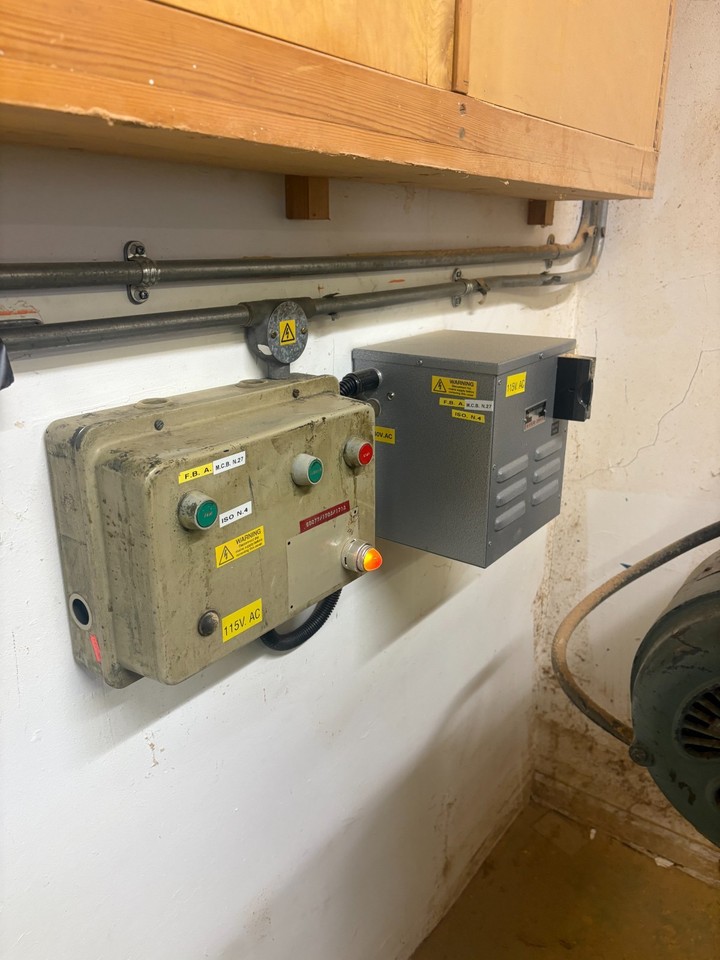 DCE Unimaster industrial dust extractor | eBay UK