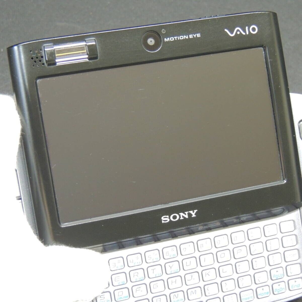 SONY VAIO Type U VGN-UX92S Intel Core 2 Solo U2200 1.20GHz SONY VAIO Type U VGN-UX92S Intel Core 2 Solo U2200 1.20GHz