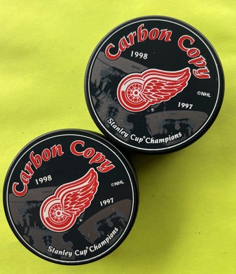Detroit Red Wings Hockey Puck 2 Carbon Copy Pucks Many Pucks Listed | eBay