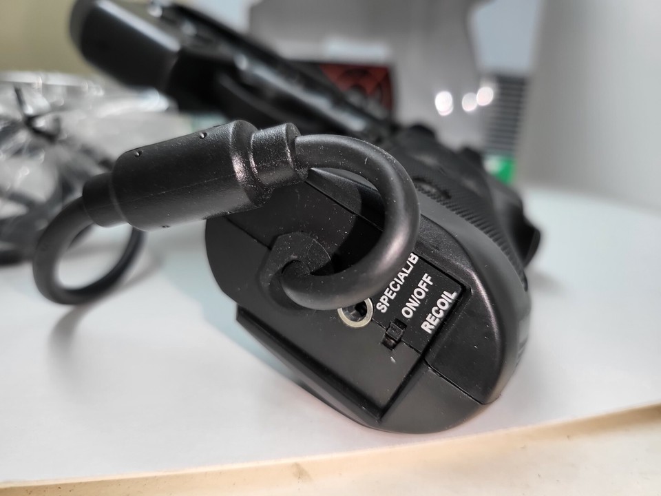 2 Beretta 92FS Light Gun W/Recoil Effect for Microsoft Xbox FOR CRT ...