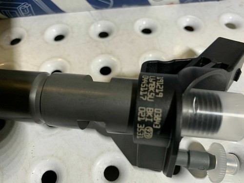 NEW BOSCH DIESEL INJECTOR VW TOUAREG V6 TDi 7L 11/2007-06/2011 3.0L ...