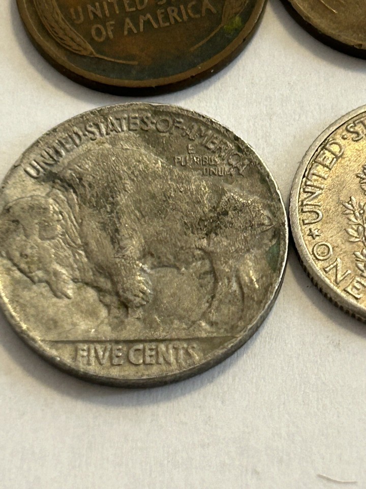 Silver Mercury Dimes, SLQ Quarter, Buffalo Nickel, Wheat Pennies Mixed ...