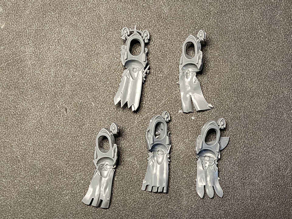 Warhammer 40k Miniatures Dark Angels Terminator Front Armour Plate Bits ...