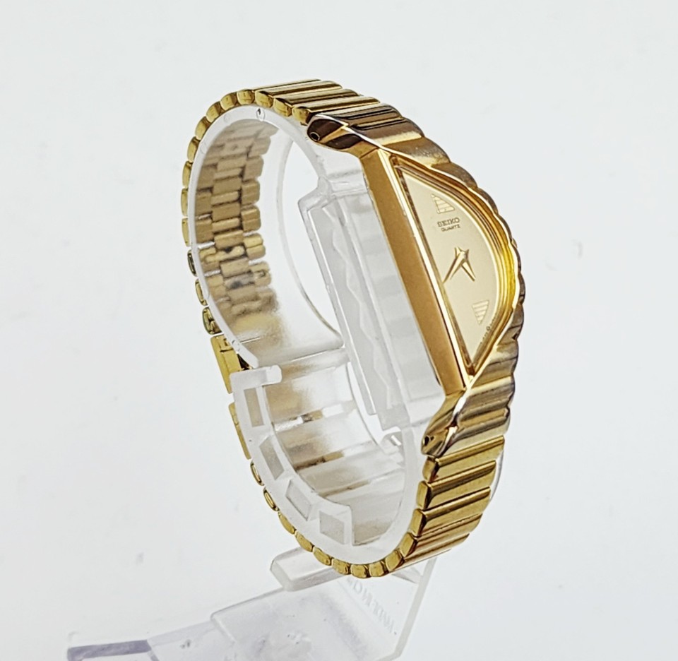 Women's Vintage 1991 Watch SEIKO "Half Moon" 1F20-5D59 | eBay