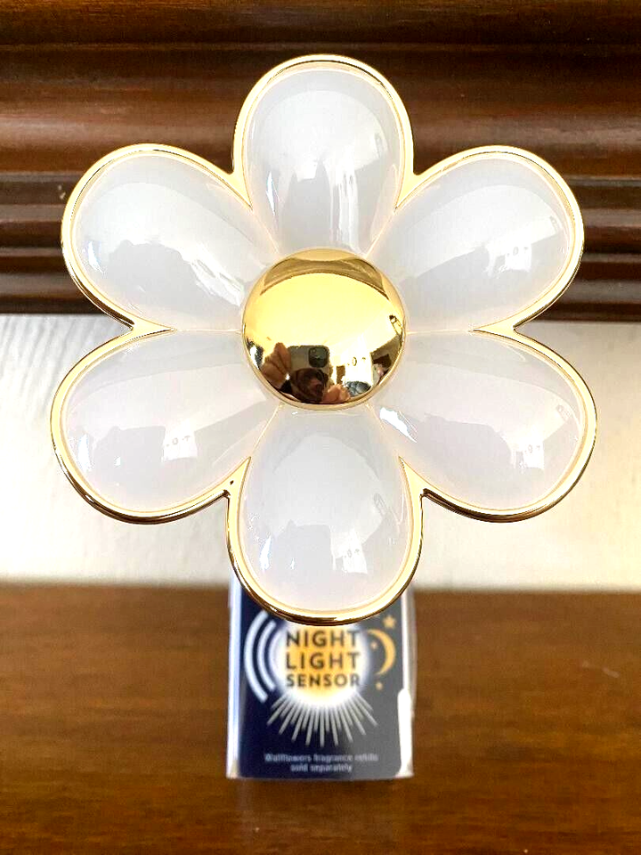 Bath & Body Works Wallflower Diffuser Plug-In "Your Choice" | eBay