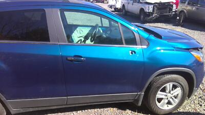 2020 Chevy Trax RH Passenger Side Front Door, Seeker Metallic 617D | eBay