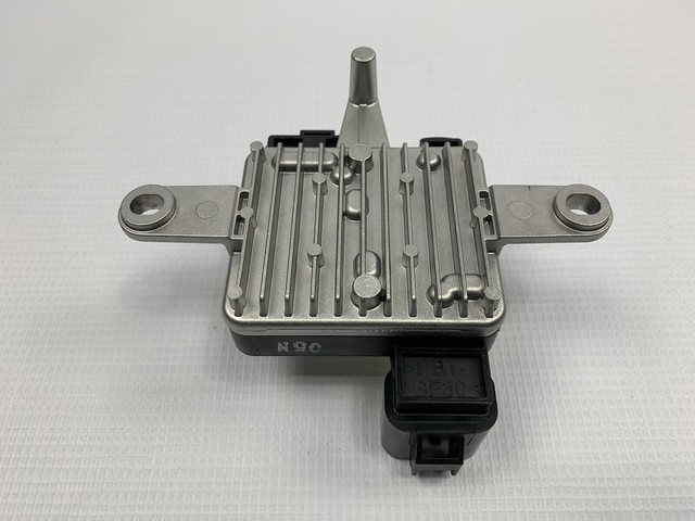 2013 - 2018 Hyundai Santa FE Cooling Fan Control Module 25385B8800 for ...